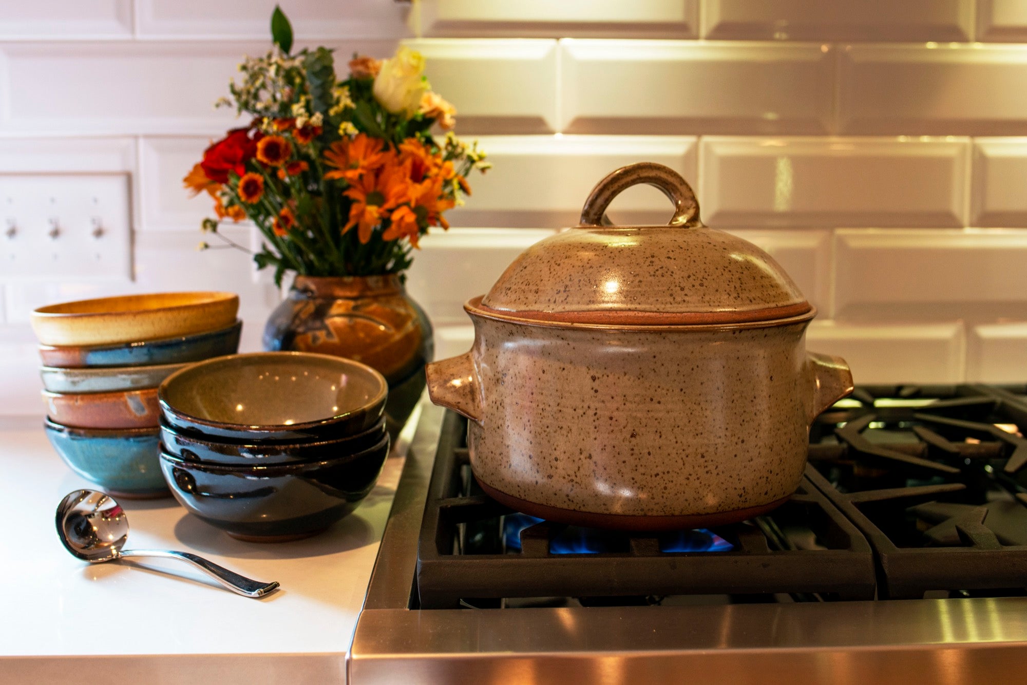 Clay Coyote Dutch Oven | Clay Coyote Arts, Inc.