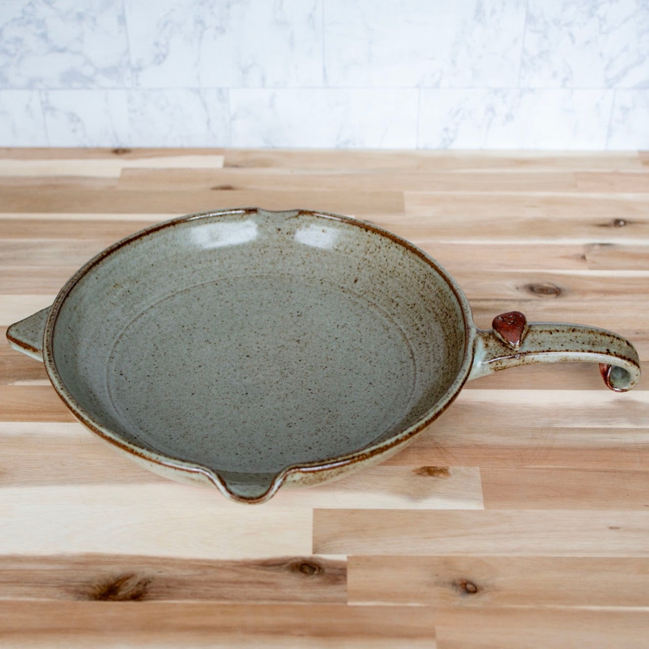 Clay Coyote Flameware Large Skillet | Clay Coyote Arts, Inc.